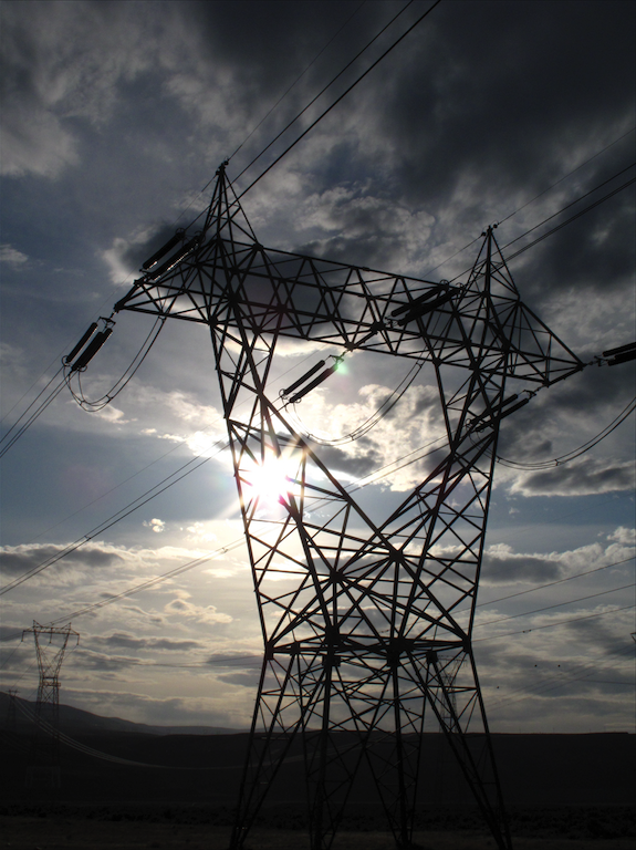 What is the difference between transmission and distribution lines ... What is the difference between transmission and distribution lines ...